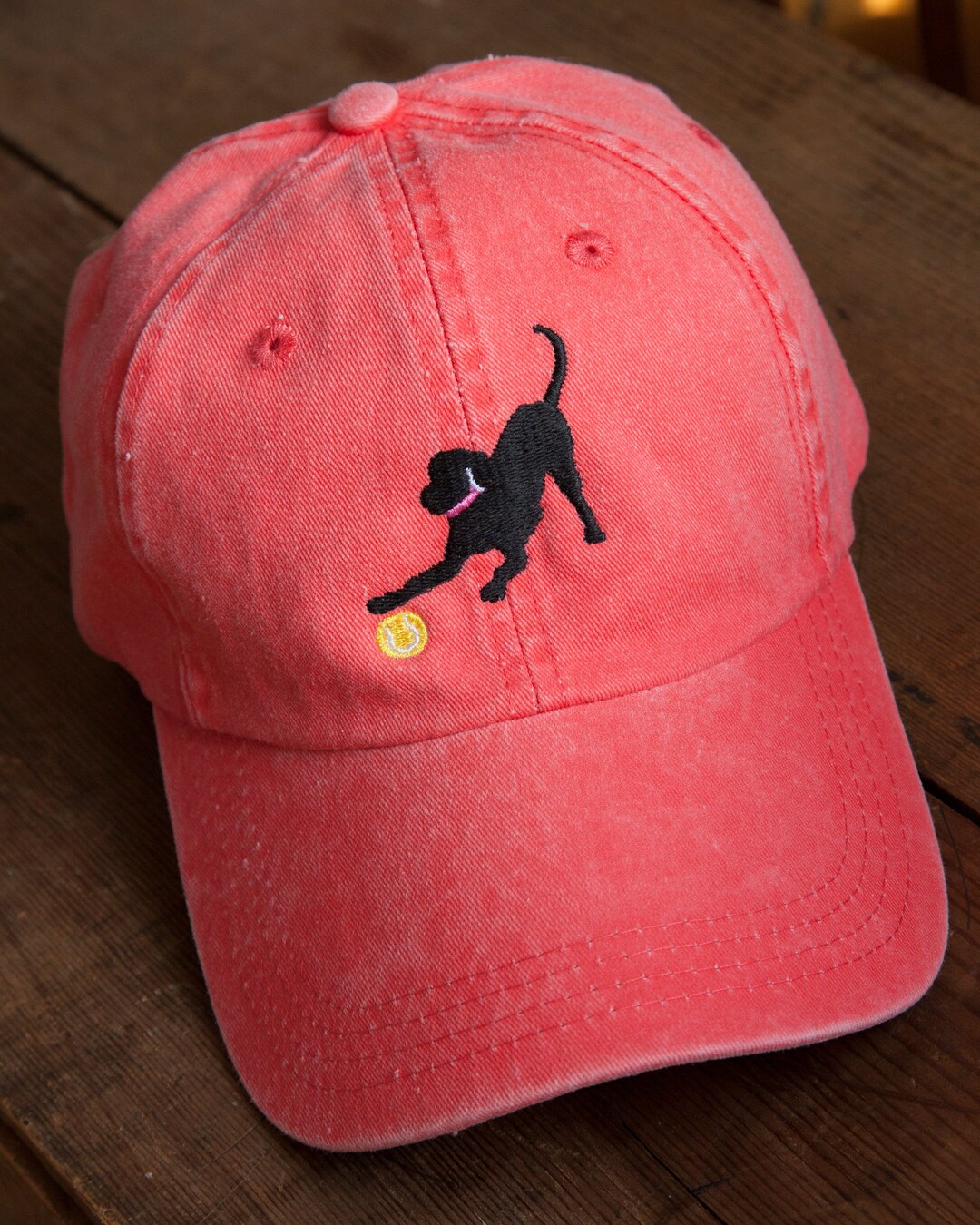Embroidered Coral Labrador Hats W/ Black, Yellow and Chocolate Labs ...