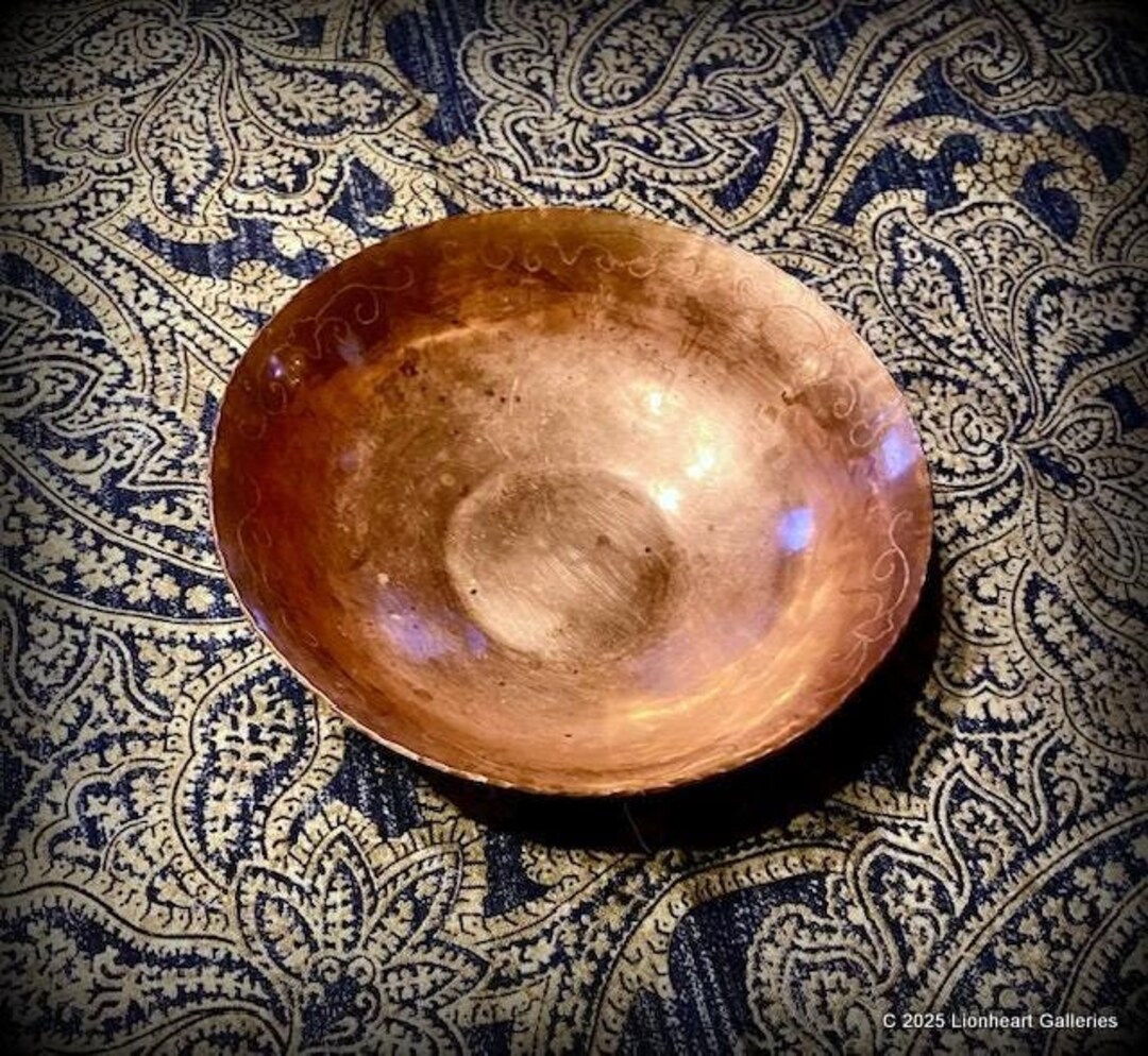 Rustic Handmade Copper Bowl Hand Hammered Vintage Shallow Serving Bowl ...