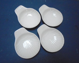 4 Vintage French Off-white Unglazed Porcelain Shell Serving Dishes ...