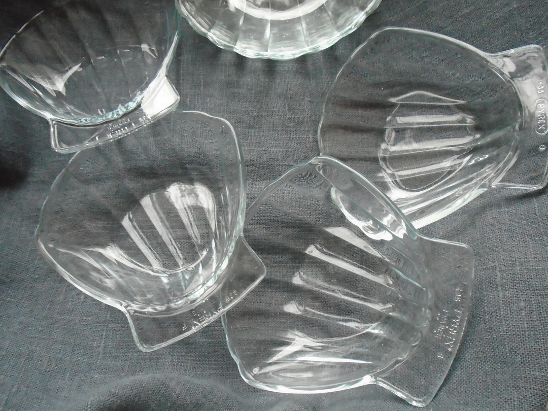 4 Vintage French PYREX Glass Scallop Shell Dishes, Coquille St Jacque ...