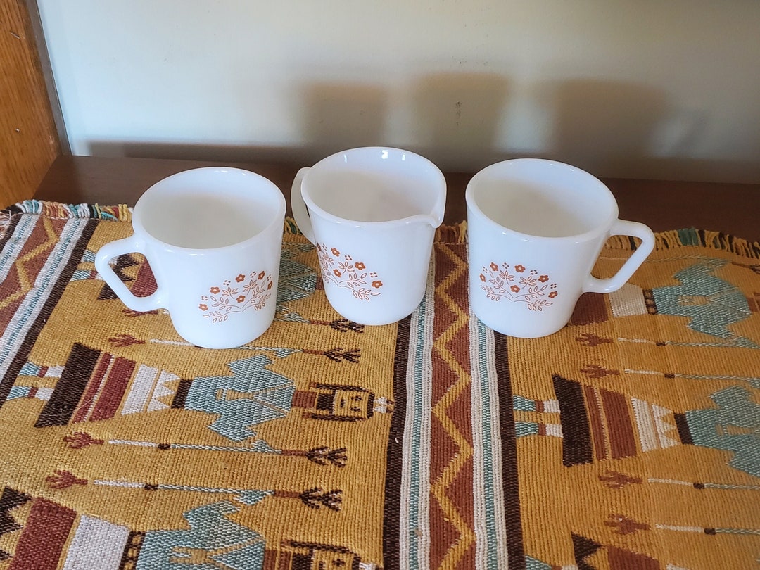 Vintage and Cool Set of Pyrex Corning Ware Summer Impressions ...