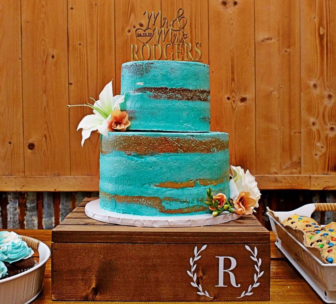 Personalized Rustic Wood Cake Stand//rustic Wedding Decor//barn Wedding ...