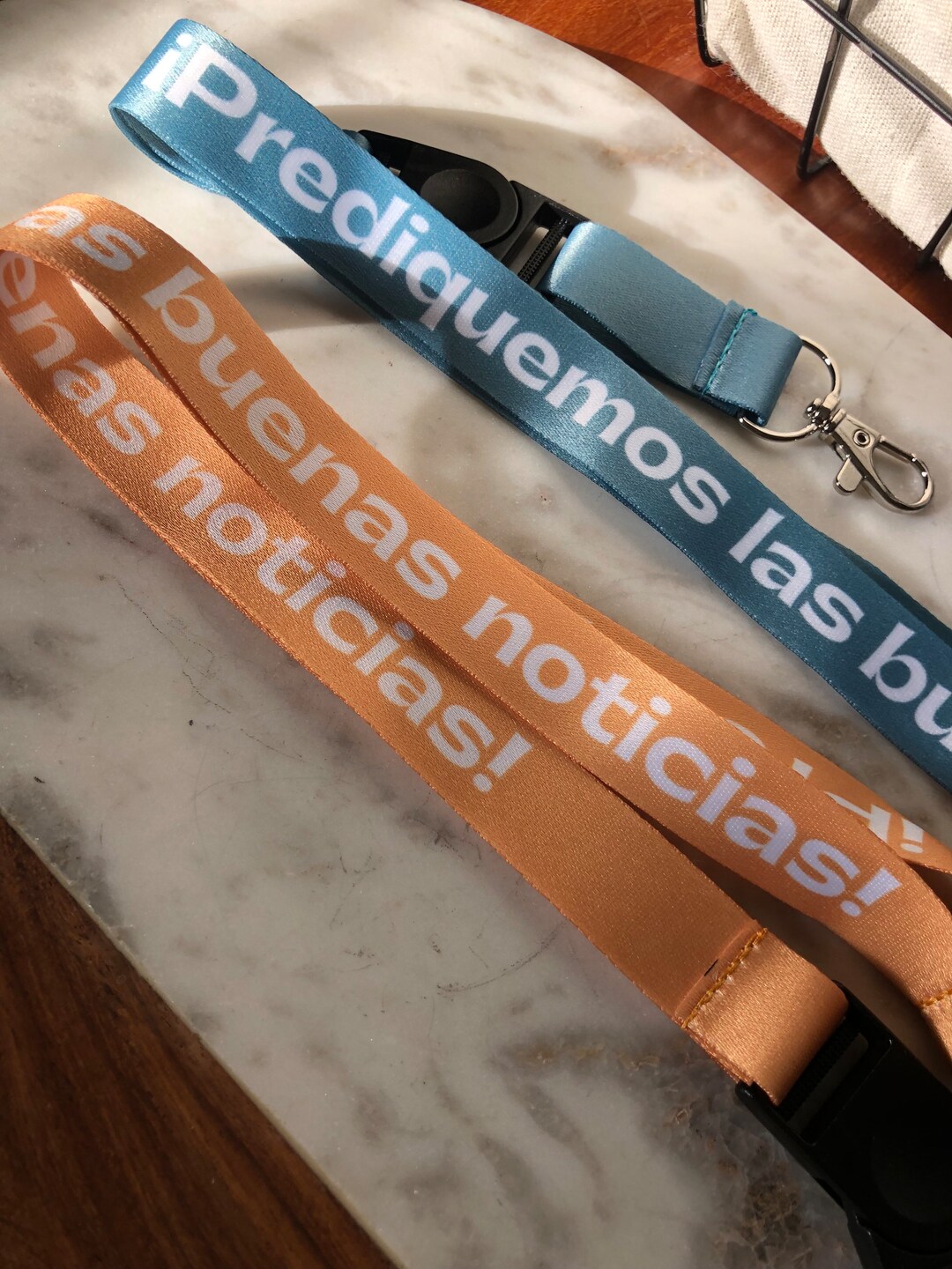 2024 JW LANYARD "prediquemos Las Buenas Noticias" Spanish Only, Gold ...