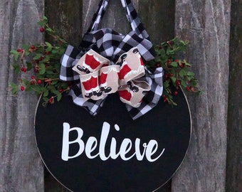 Round christmas sign | Etsy