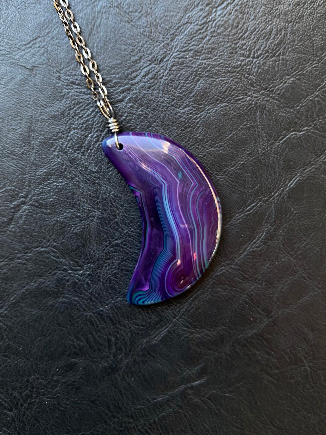 Banded Agate Moon Slice Crescent Pendant Necklace Wirewrapped - Etsy