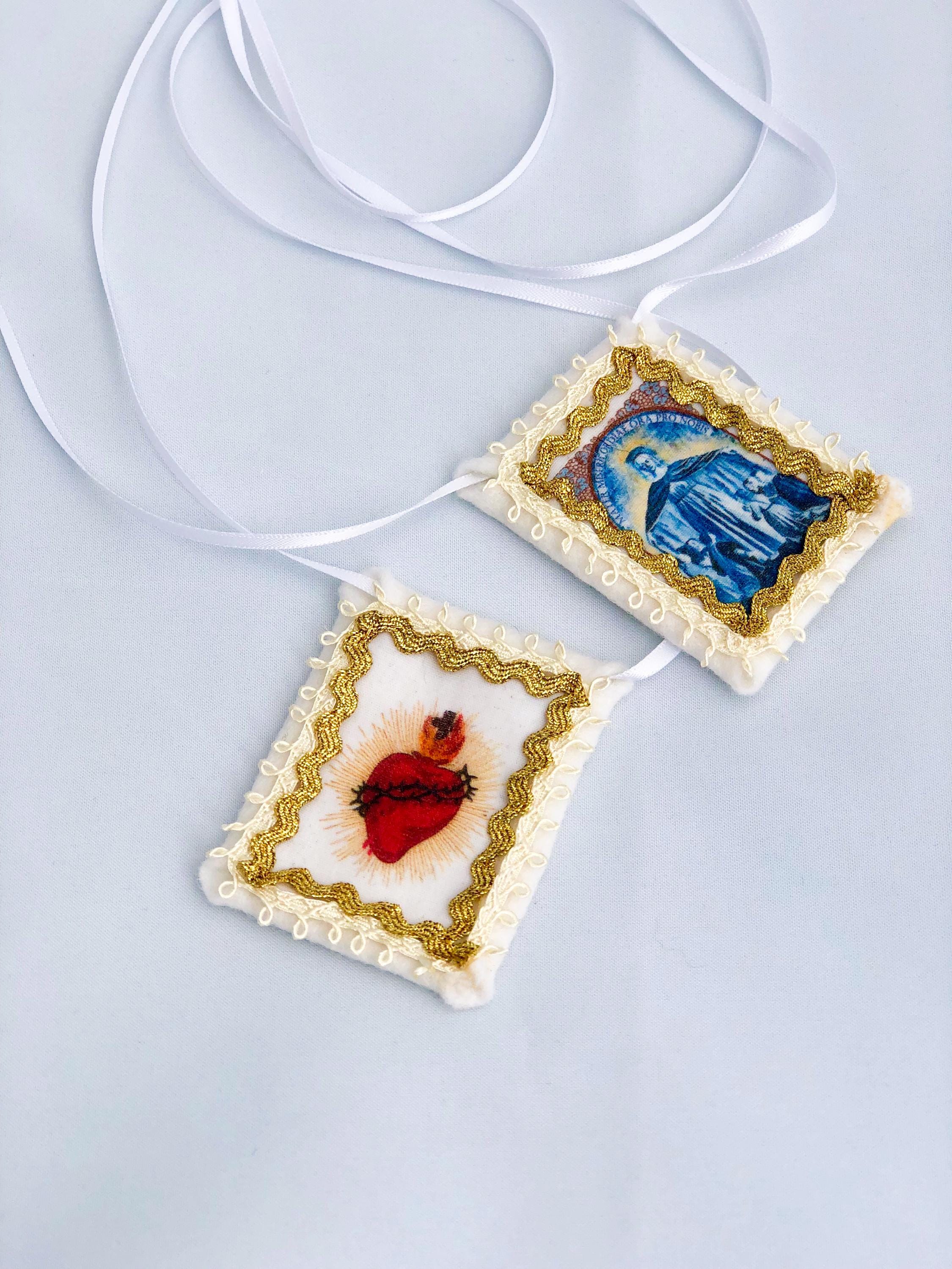 Sacred Heart of Jesus White Scapular, Handmade Embroidered Wool ...