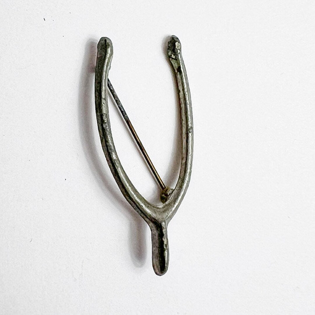 Vintage Wishbone Pin - Etsy