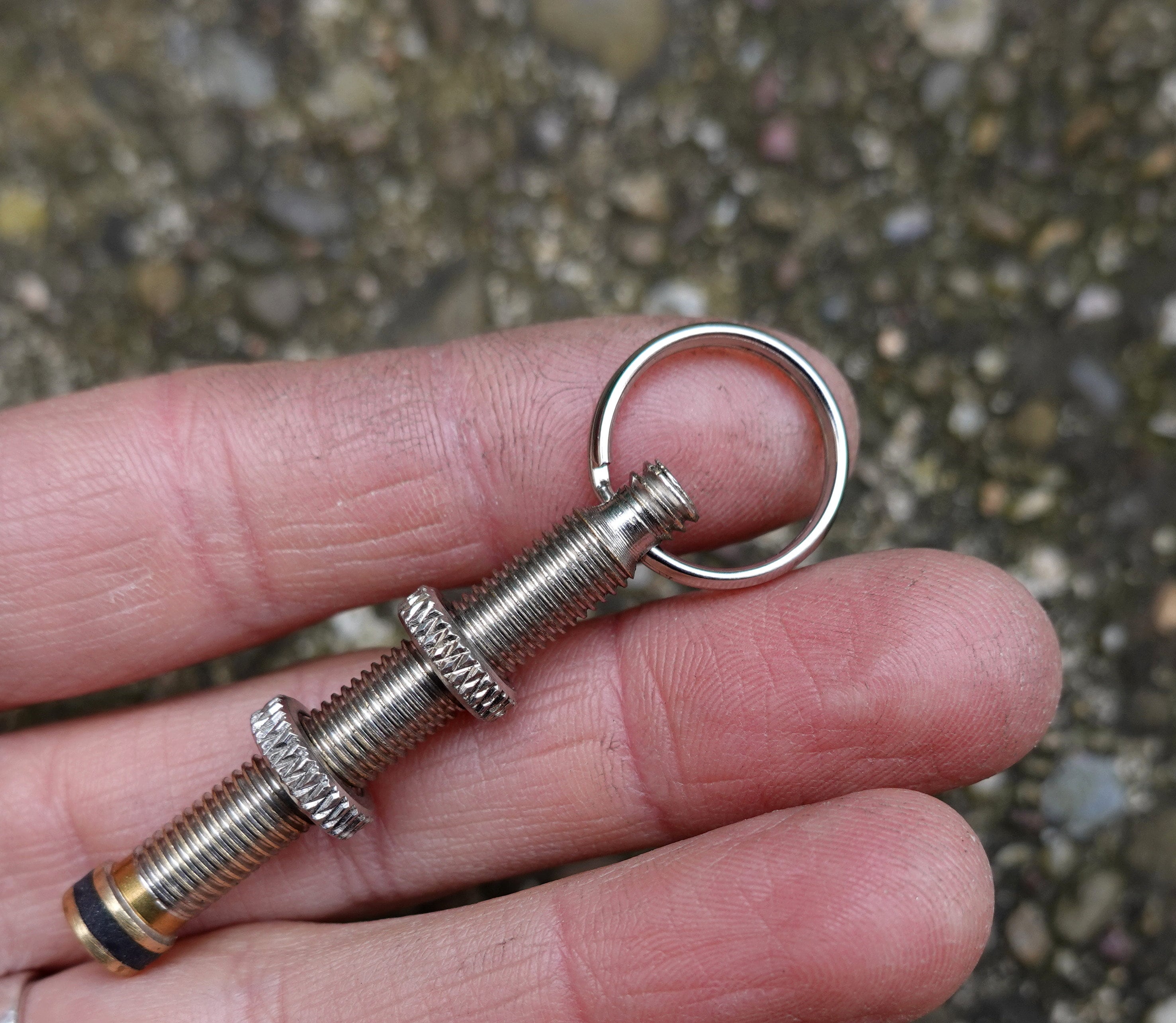 Valve Fidget/keyring Screw and Unscrew Toy - Etsy
