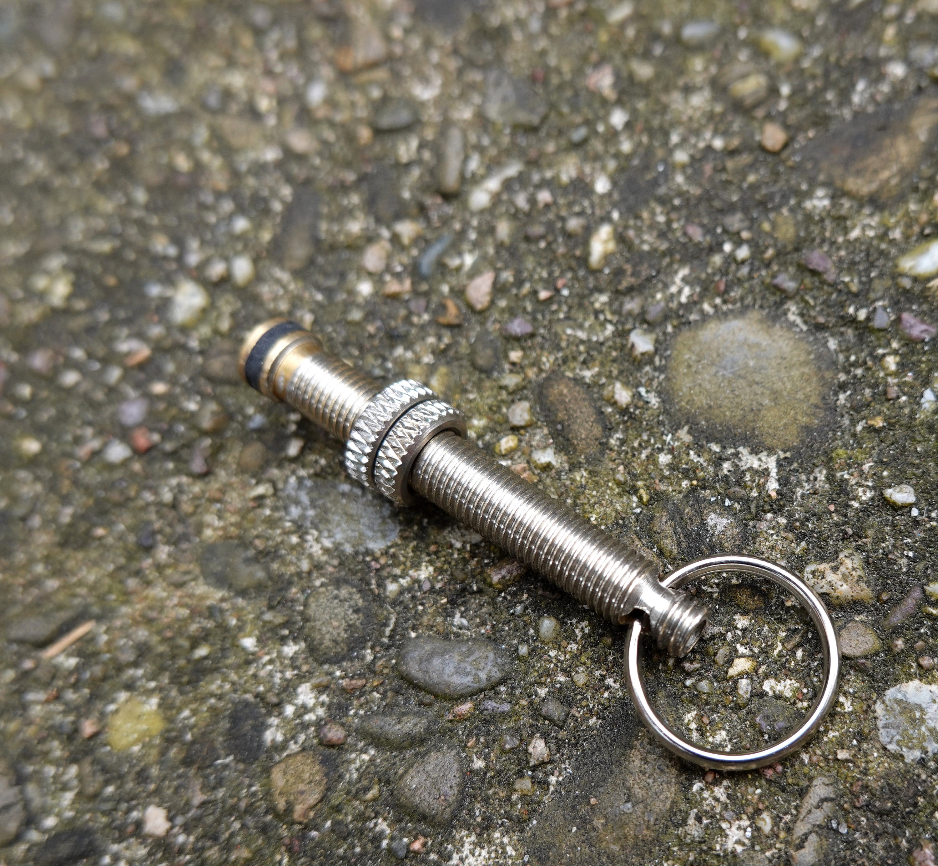 Valve Fidget/keyring Screw and Unscrew Toy - Etsy