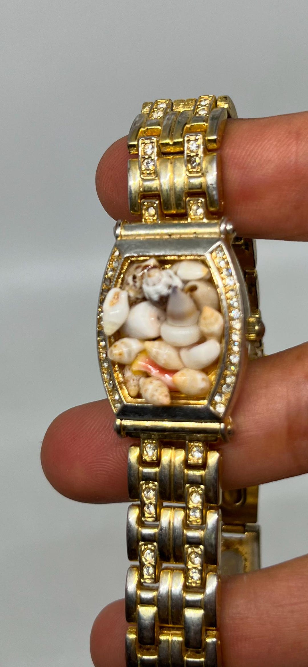 Hawaiian Time Seashell Watches Exclusively by Nillasink Hawaii.stay on ...