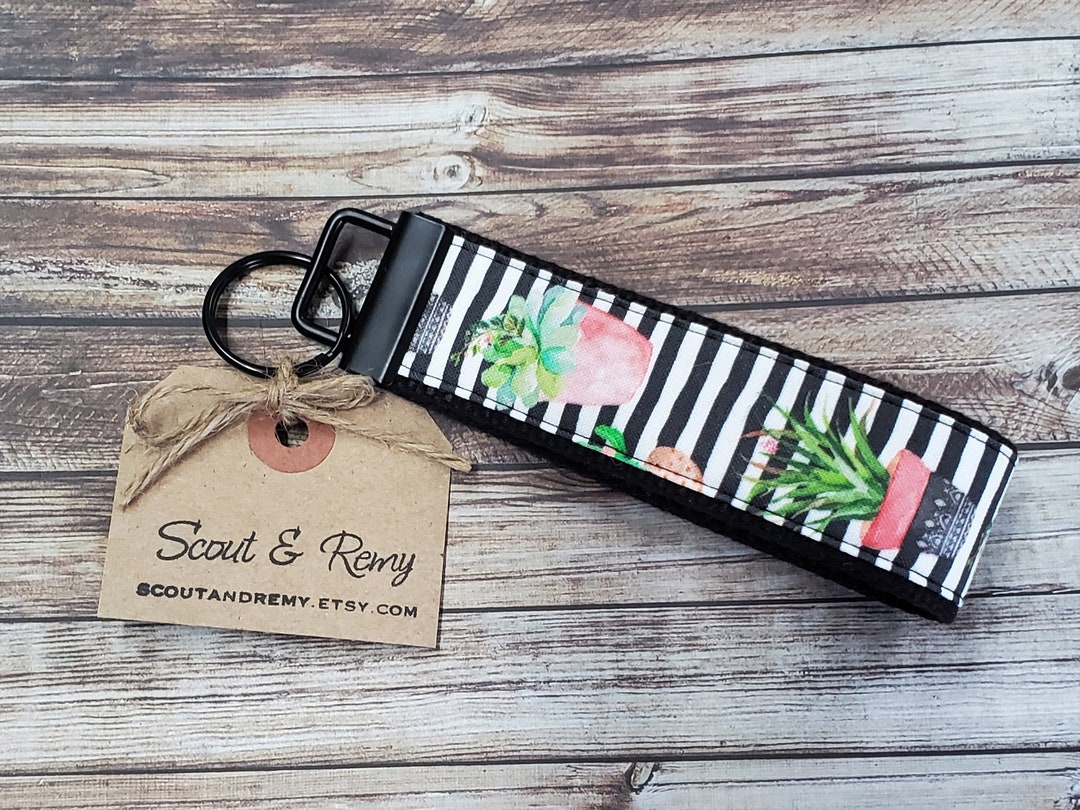 Key Fob - Cactus - Key Chain - Succulent - Cacti - Keychain - Wristlet ...