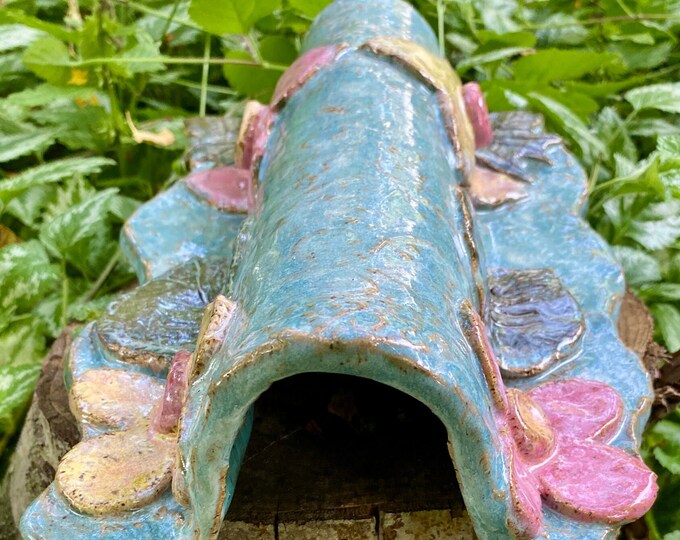 Ceramic Toad House Wildlife Leaves Lizard Outside Garden Art Nature ...