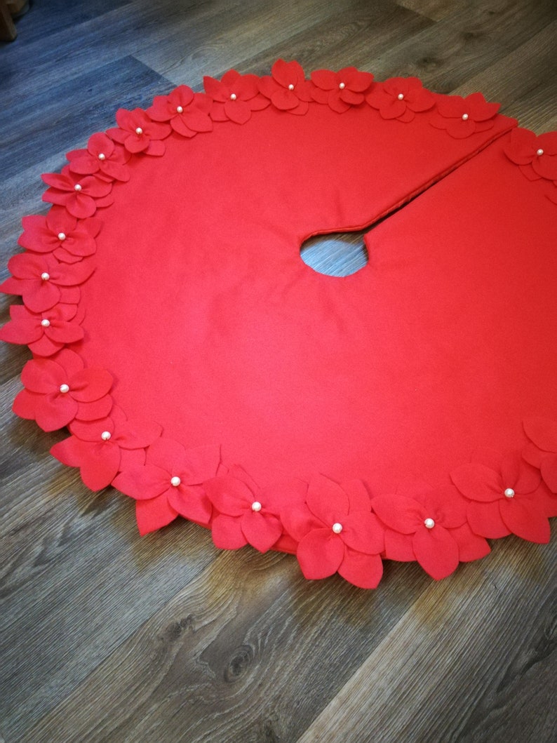 Tree Skirt Christmas With Felt Flowers - Etsy