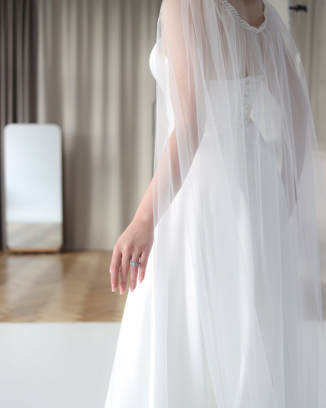 Bridal Cape Veil Tulle Shoulder Cape Long Glitter Sparkle Cathedral ...