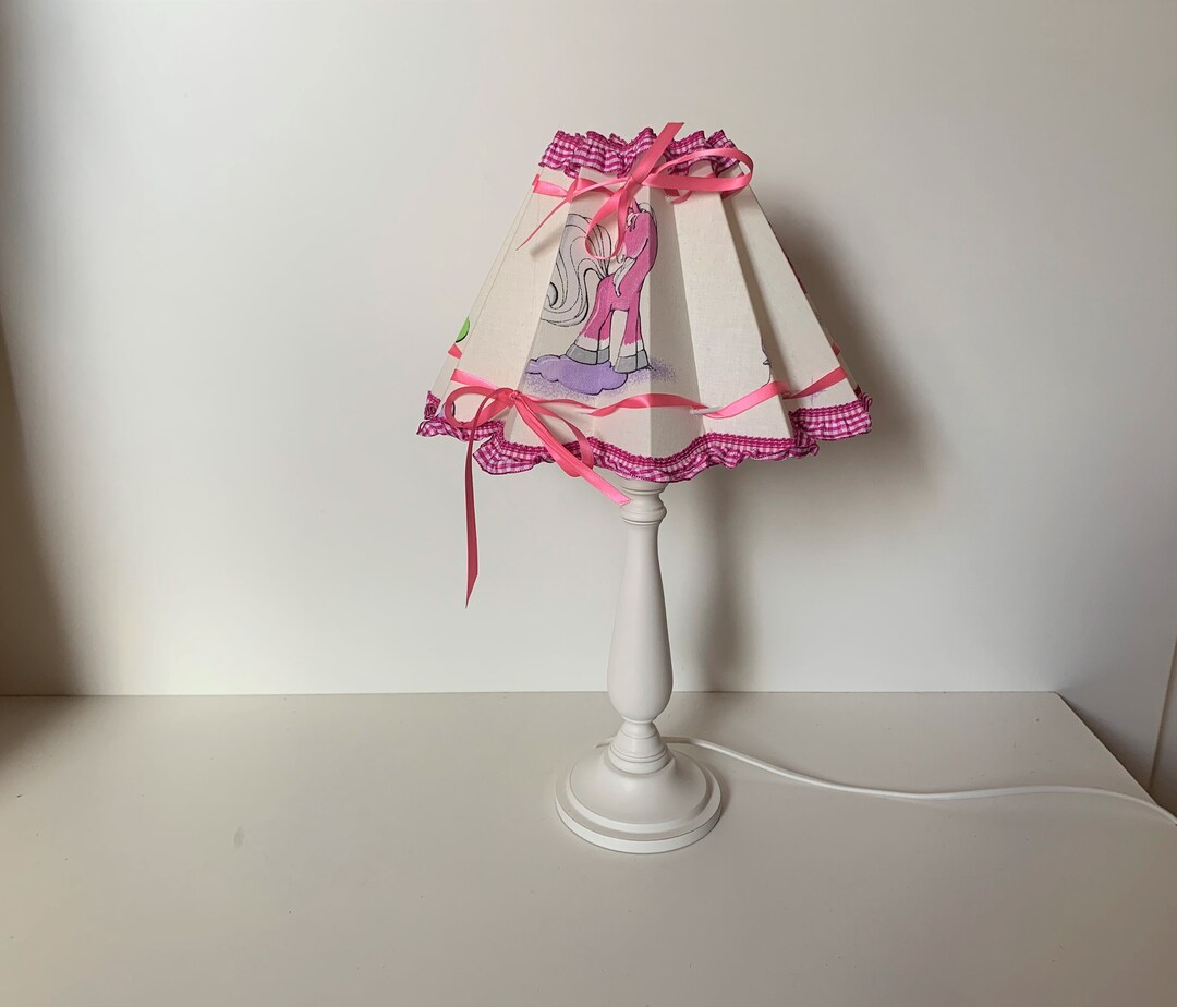 Table Lamp "magic Horses" - Etsy