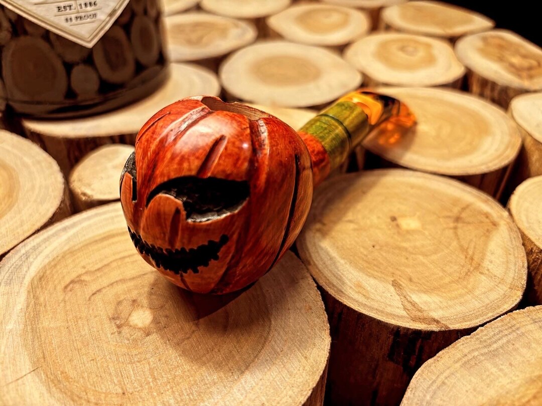 Scary Halloween Pipe, Briar Scary Halloween Jack-o-lantern Pipe ...