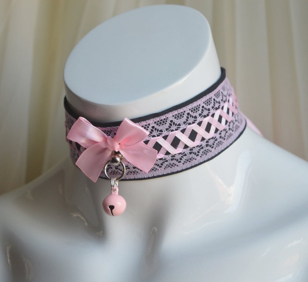 Made to Order Gothic Kitten Play Laced Choker Catherine Black and White ...