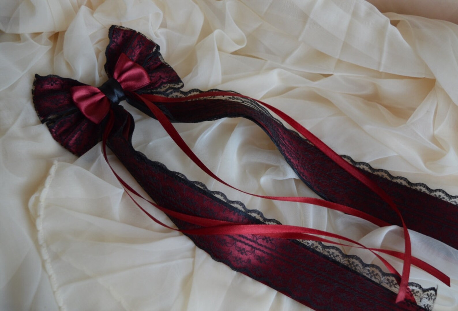 Made to Order Hair Bow Gothic Goth Black and Red Lolita - Etsy