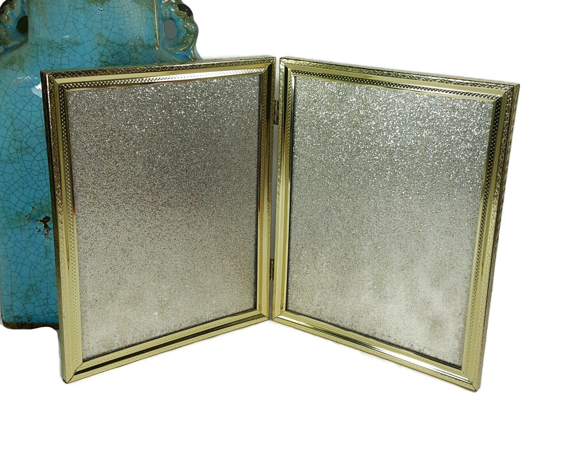 Visual Arts Double 8x10 Photo Frame 1970s Vintage Gold Metal Frame ...