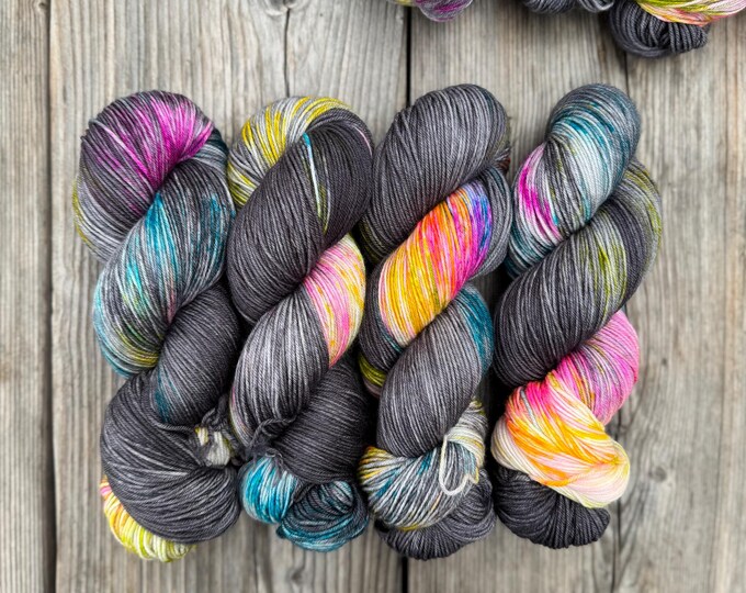 Big City Lights Sock Yarn De Luxe (259euro/kg) - Etsy