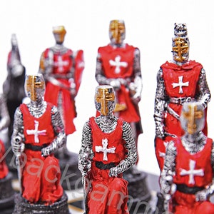 Knights Templar Chess Set, Crusaders Themed Hand Painted Figures ...