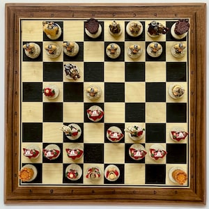 Byzantine and Ottomans Chess Set With Handmade Solid Wood Chess Board ...