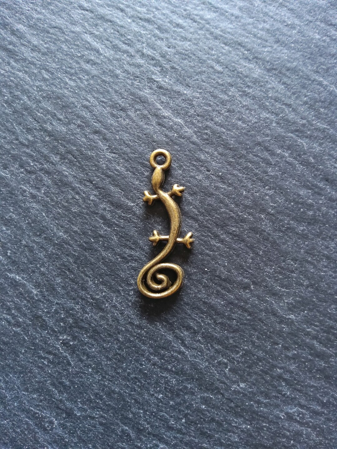 10 or 50 Cute Lizard Gecko Charms Antique Bronze Tone Alloy 29x11mm - Etsy