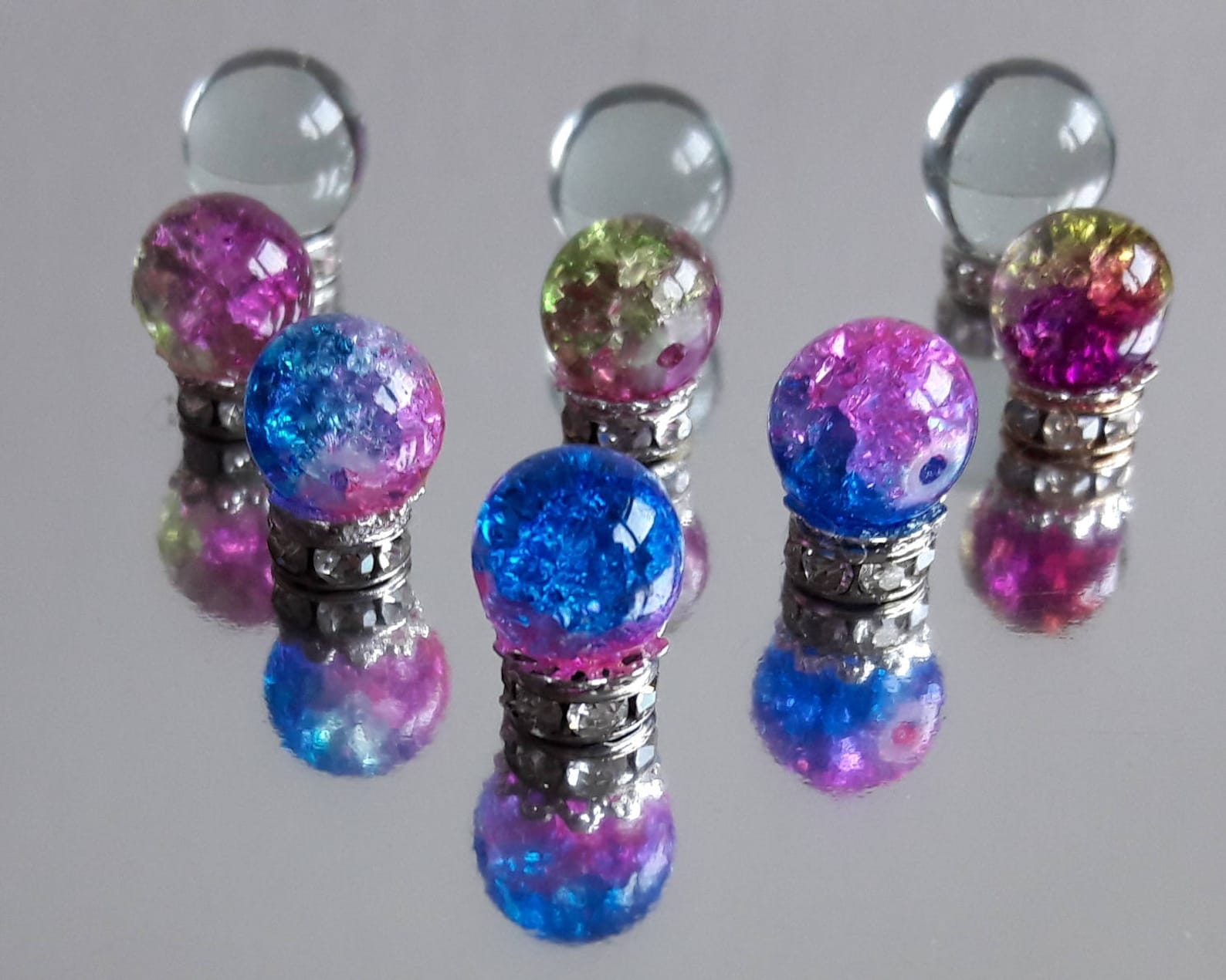 Fortune Teller / Psychic Crystal Ball on Stand. 10mm Crackle or 14mm ...