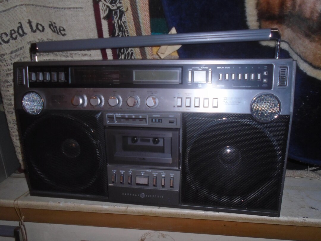 Vintage G.E 3-5295A "aka Michael Jordan Boombox" Am/fm Cassette ...