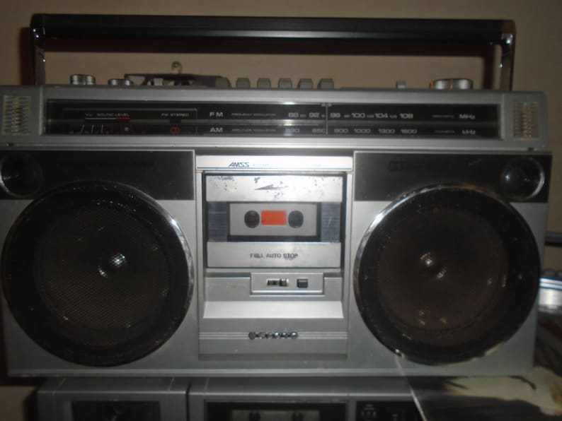 Vintage Sanyo M9860 Am/fm Cassette Recorder Boombox Fully Working - Etsy