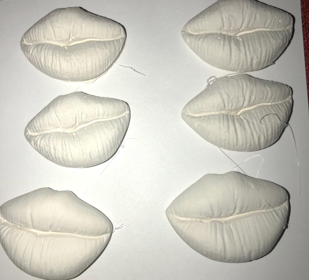 DIY Plaster Lips: Ready to Paint Craft - Kiss Party Favors (6 Pieces ...