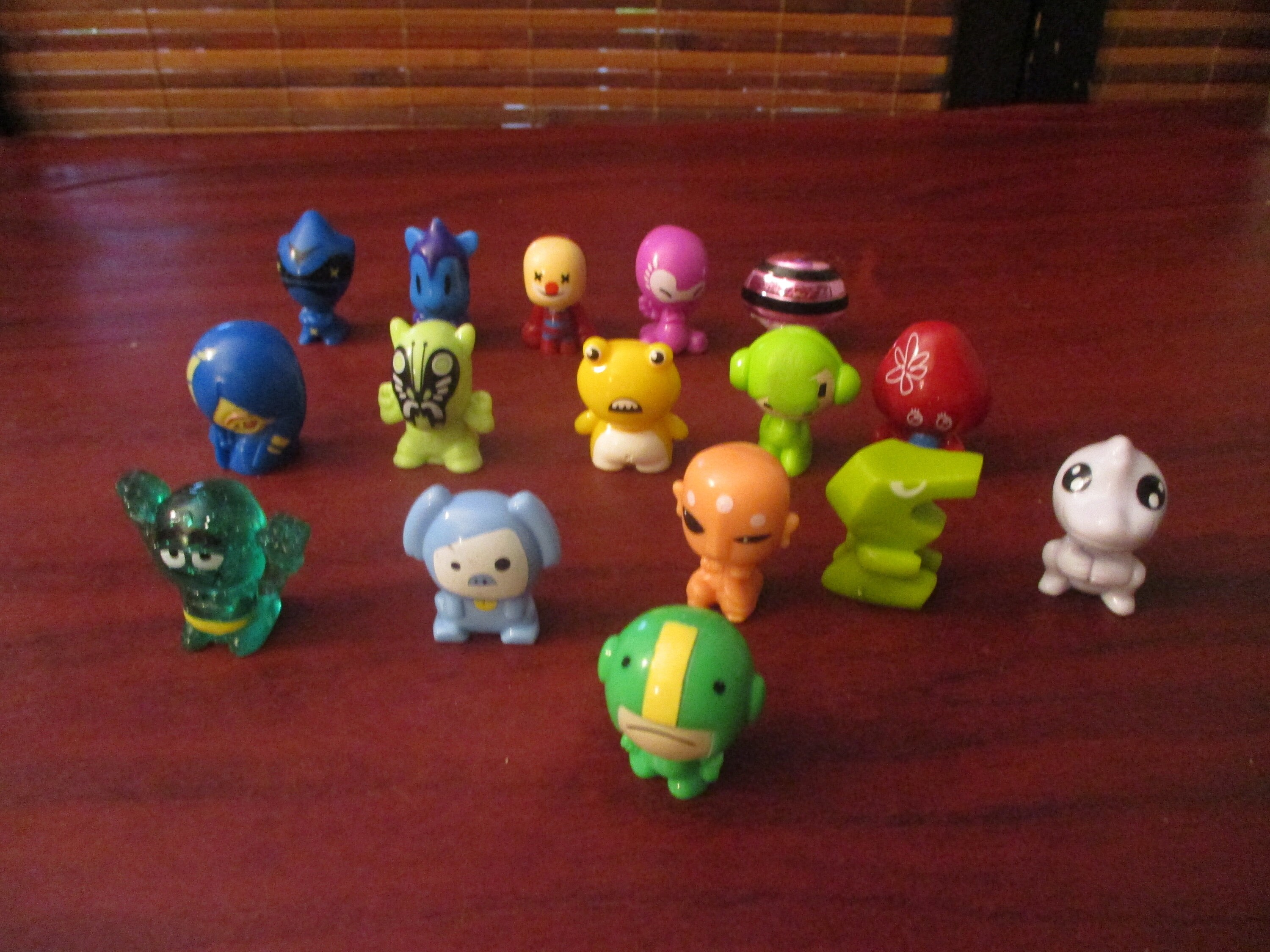 Gogos Crazy Bones Collection of Sixteen Go Gos | Etsy