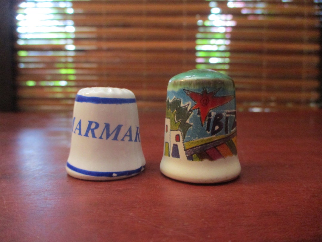 Porcelain China Collectors Decorative Thimbles Two Thimbles - Etsy.de