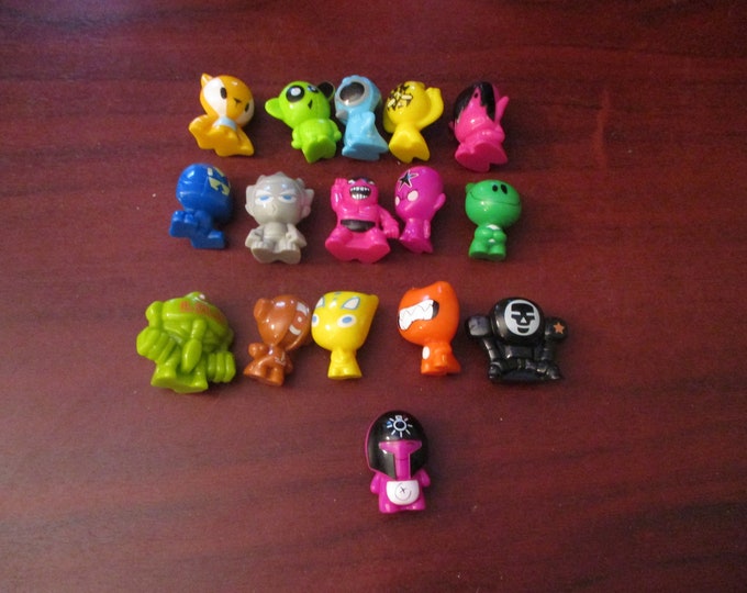 Gogos Crazy Bones Collection of Sixteen Go Gos - Etsy UK