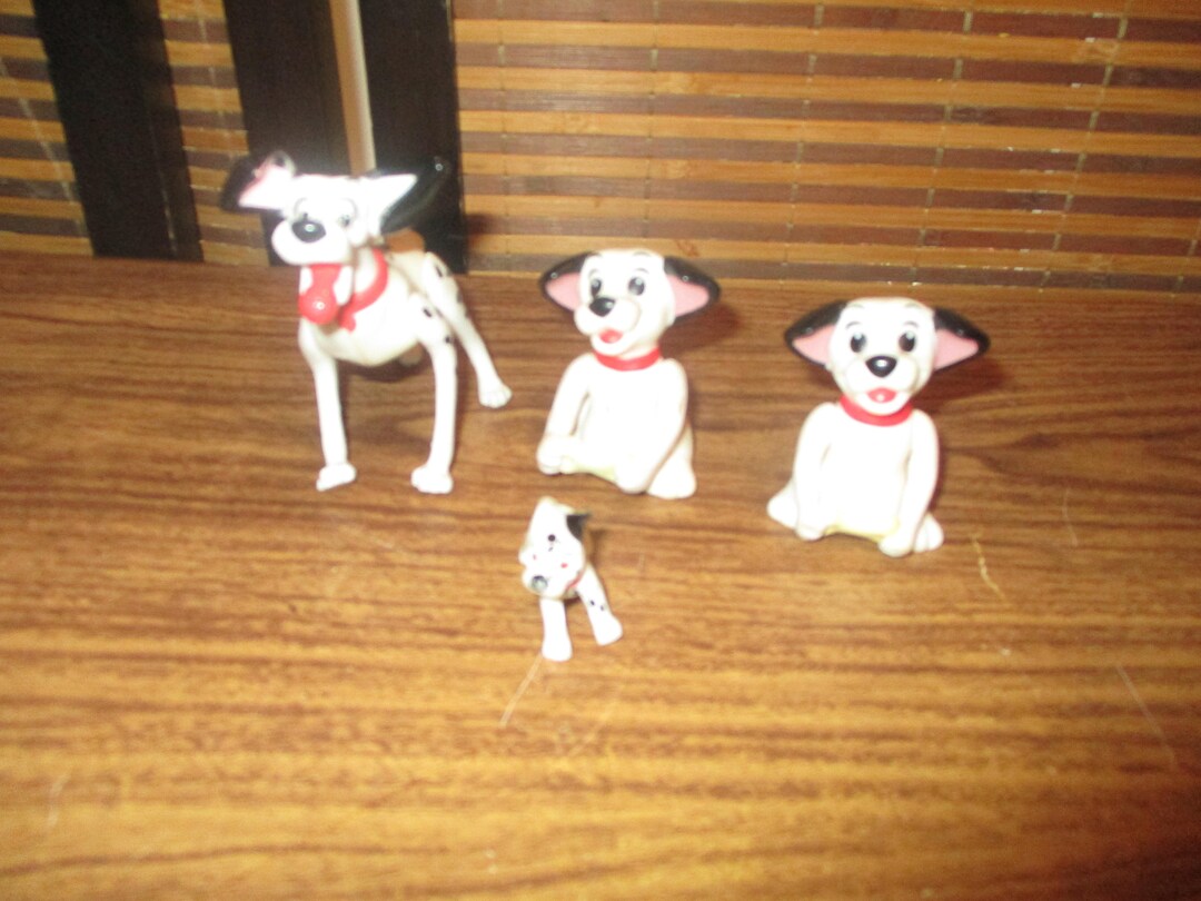 Disney 101 Dalmatians Figures set of 5 Figures - Etsy UK