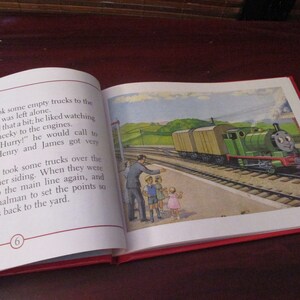 Thomas the Tank Engine and Friends Picture Story Book Percy Runs Away ...