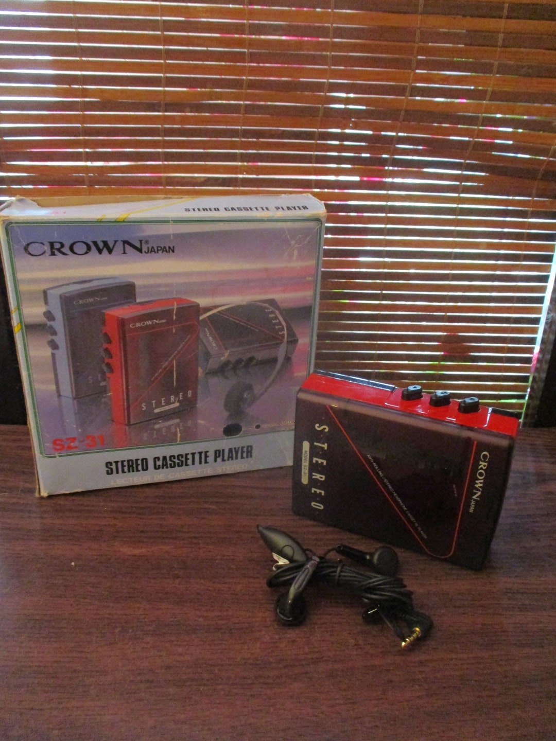 Vintage Crown Portable Cassette Player Walkman With Original Box Red ...