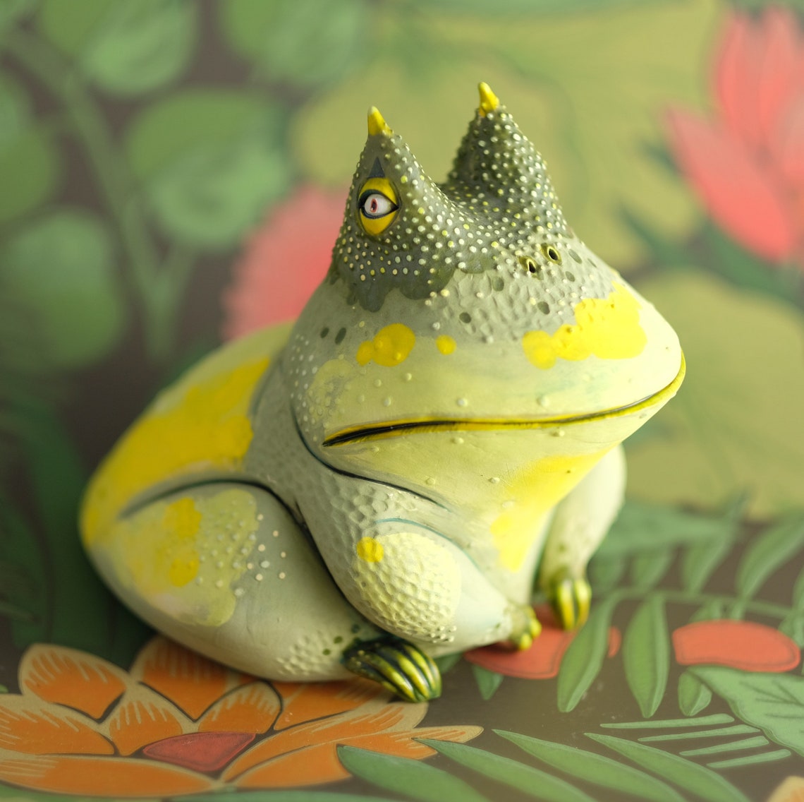 Ceramic Sculpture Toad Figurine Frog Custom Unique Gift - Etsy