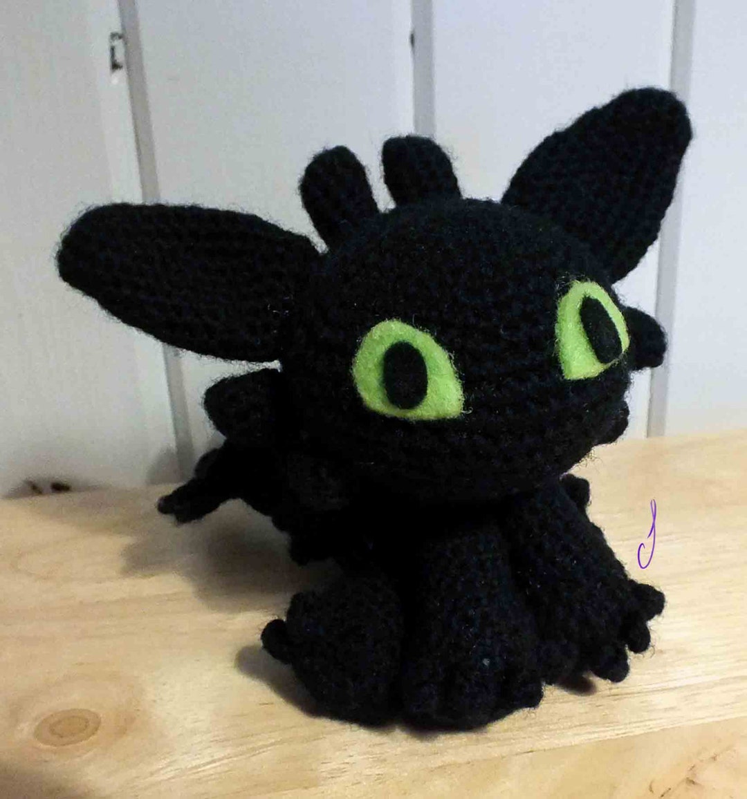 Crochet Dragon Inspired by Toothless From the How to Train Your Dragon ...