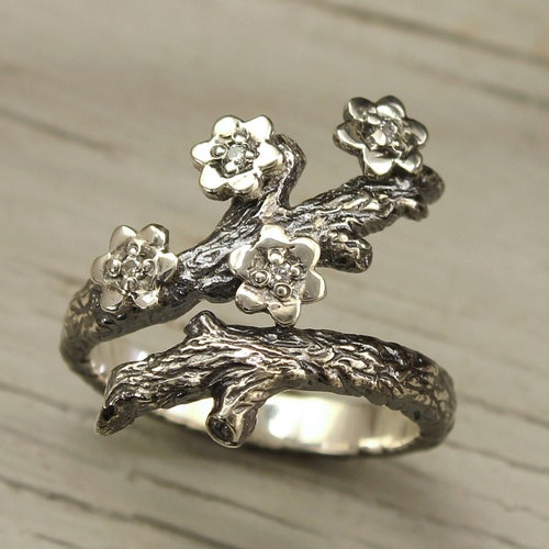 Exclusive Floral Designed Ring for Woman Flowers on a Branch - Etsy