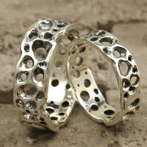 Wild Heart Wedding Bands Set His and Her Half Heart Rings - Etsy