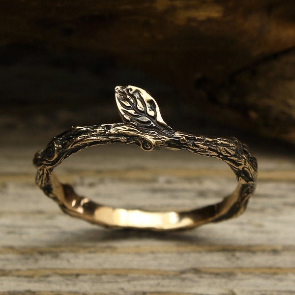 Gold Leaf Ring - Etsy