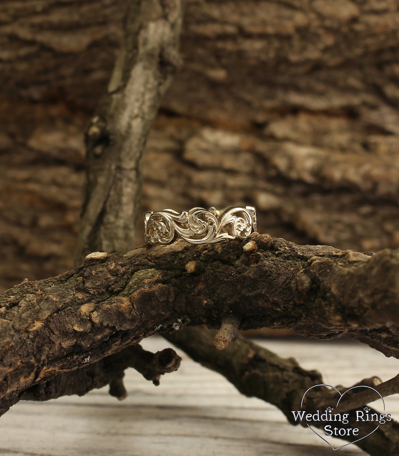 Unique vintage style wedding band Vine wedding ring for her | Etsy