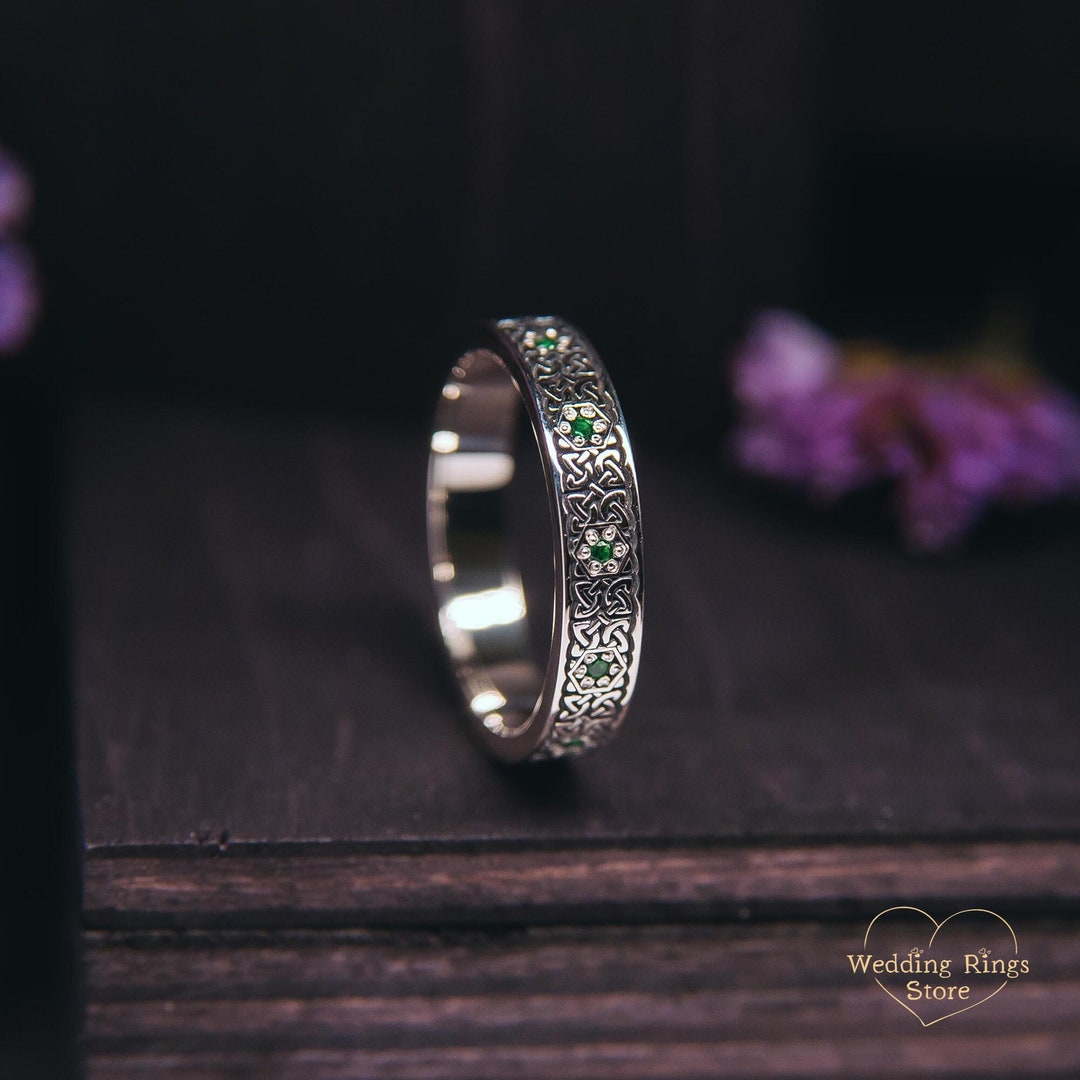 Celtic Emerald Ring With Dainty Flowers - Gemstone Ring Nordic Design ...