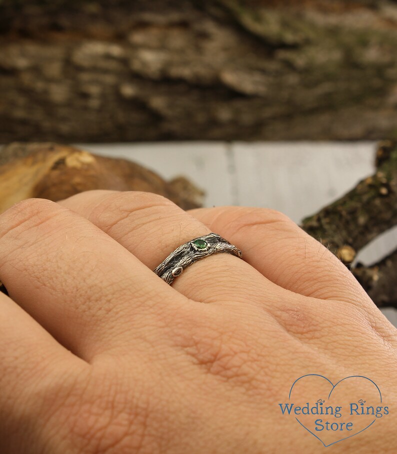 Unique tree bark wedding band with emerald Branch and knots | Etsy