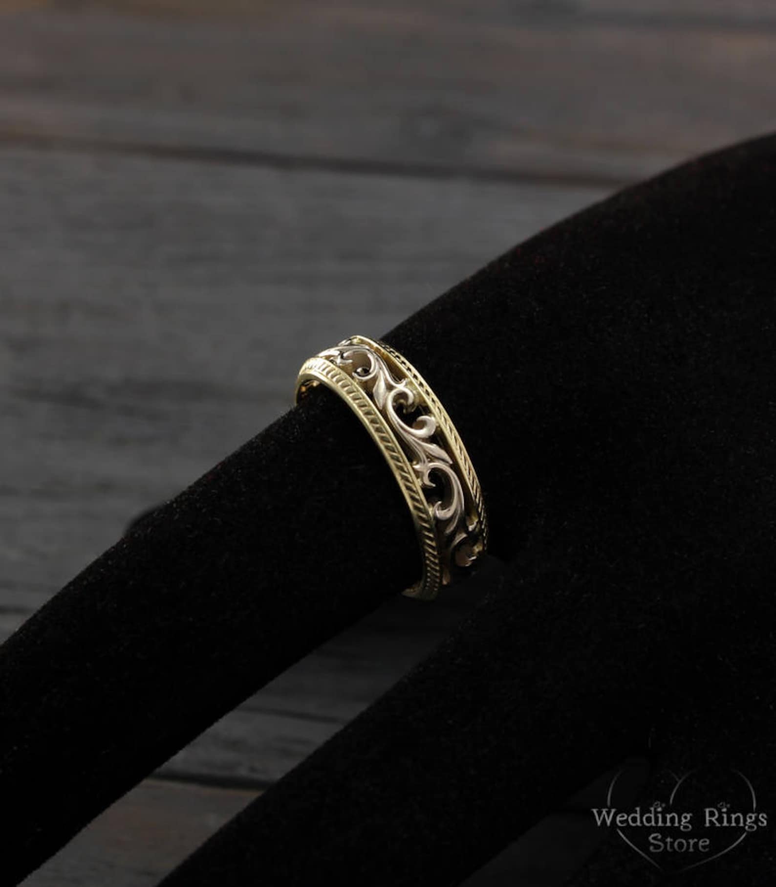 Vintage style wedding band Filigree wedding ring Nature | Etsy