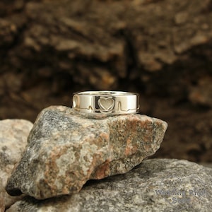 Heartbeat Wedding Ring Men - Sterling Silver Heart Ring Band - Pulse ...