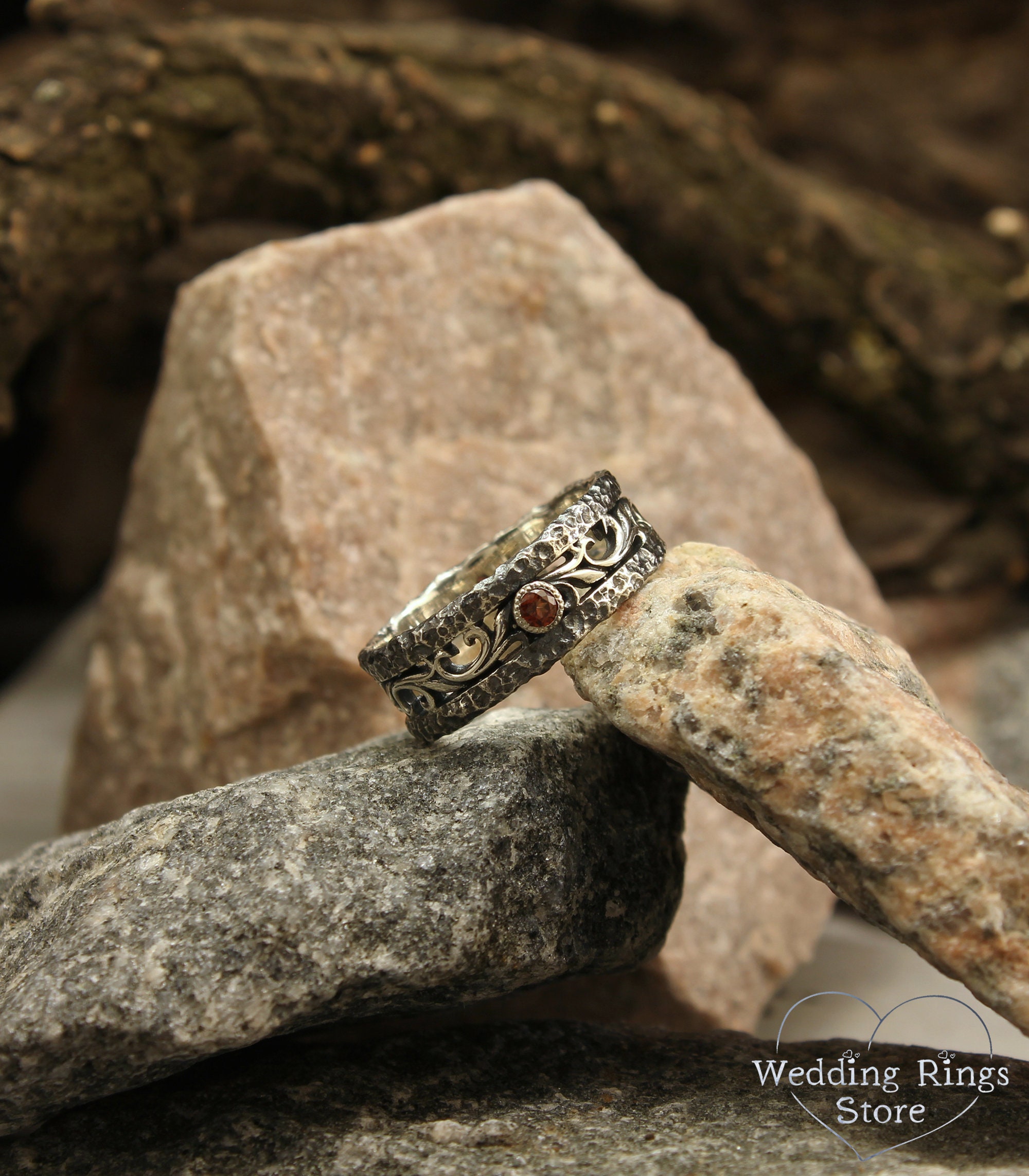 Garnet rock ring in silver with antique finish Unique vine | Etsy