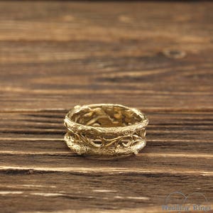 Tree Women's Ring in Vintage Style, Tree Unique Wedding Band, Vine ...