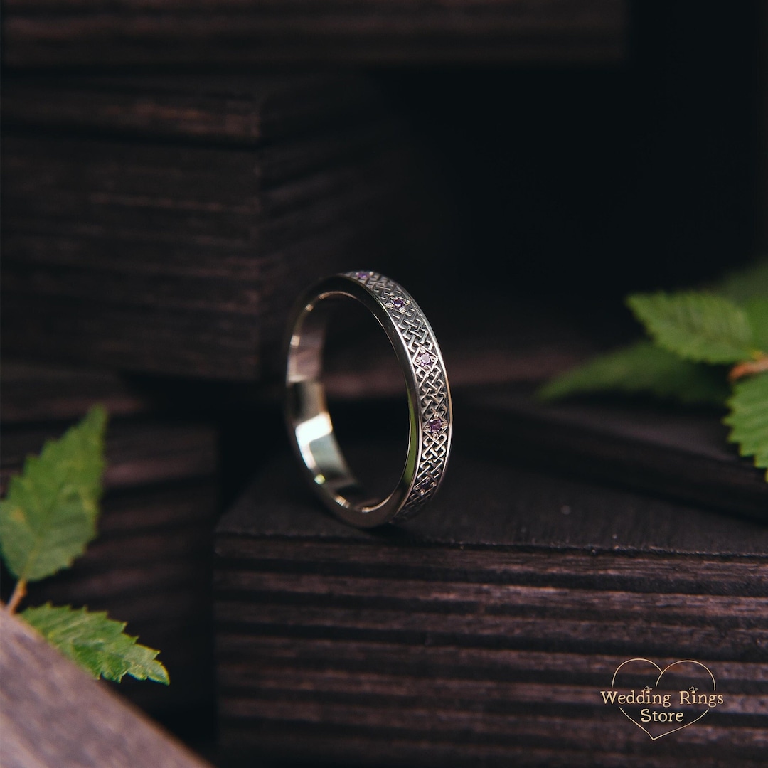 Celtic Knot Ring Classic Style With Dainty Natural Amethysts - Lilac ...